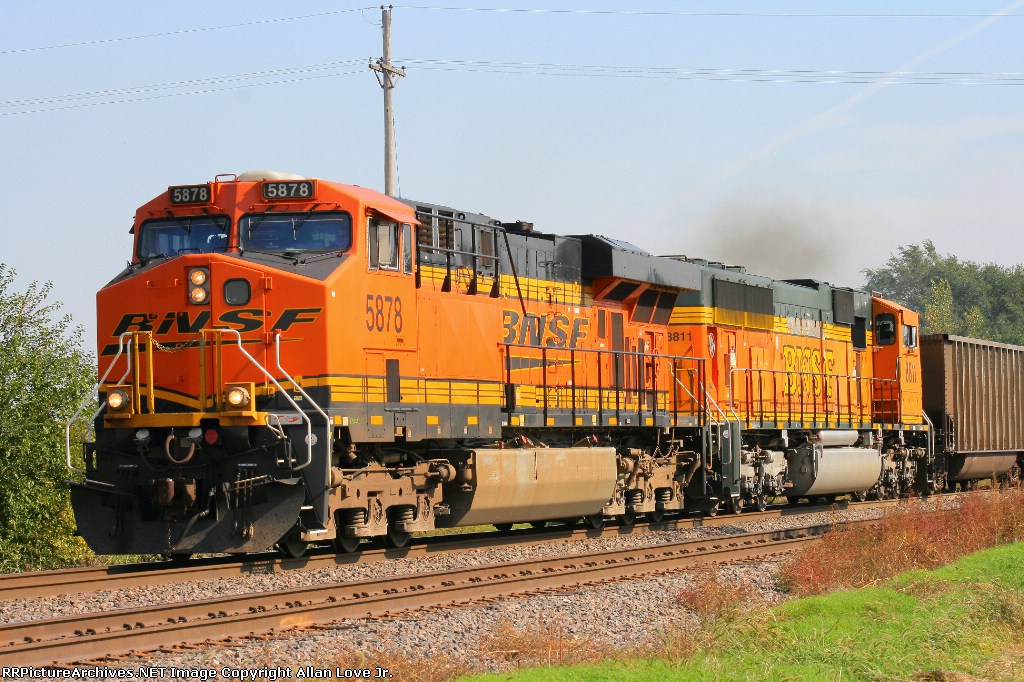 BNSF 5878 west